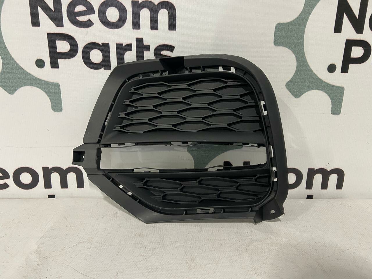 Окантовка ПТФ левая Chery Tiggo 4 2019-