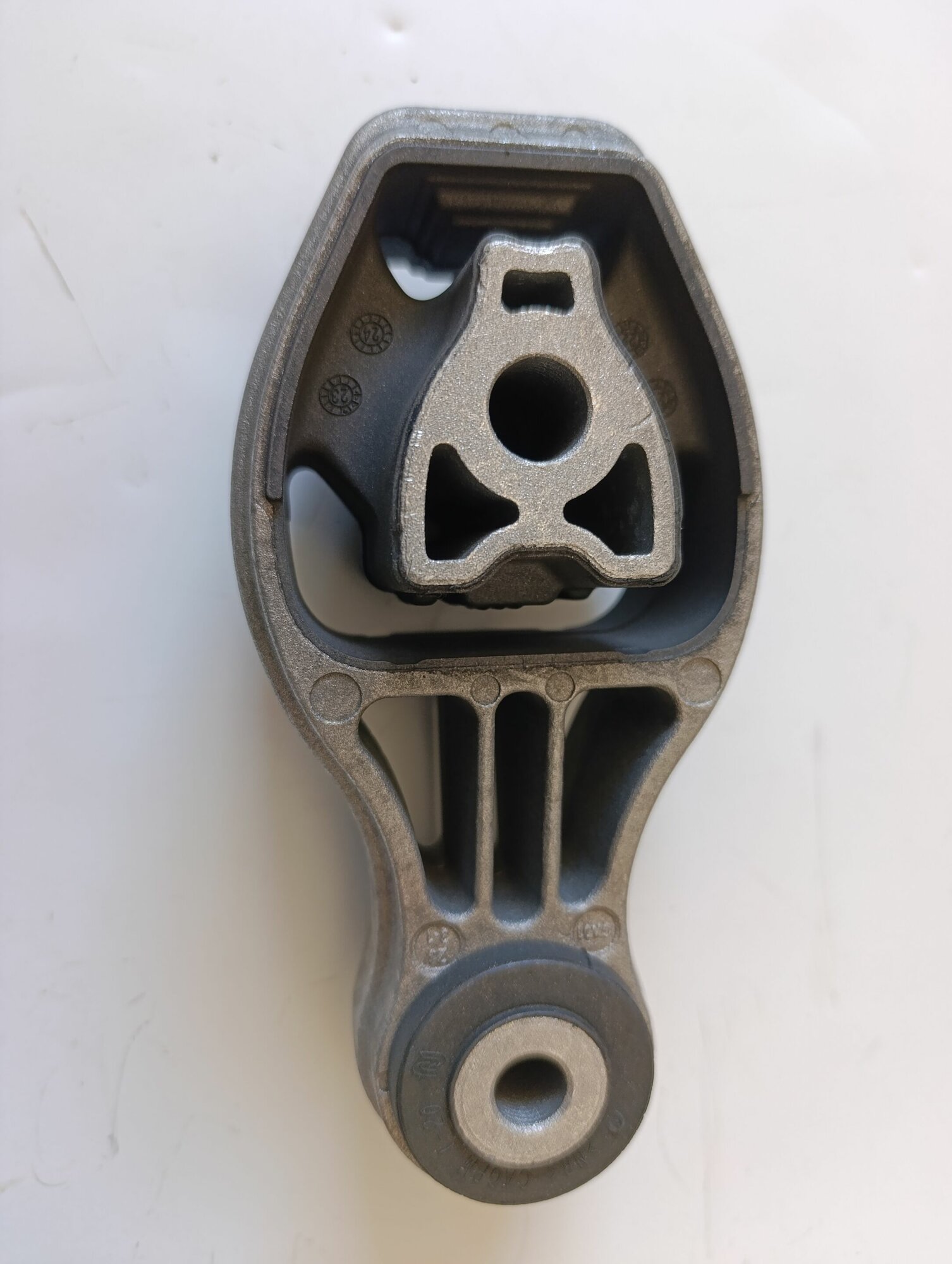 Опора двигателя задняя Haval Dargo [2.0 16V 7AMT внедорожник 4X2] 1001117AGW01A