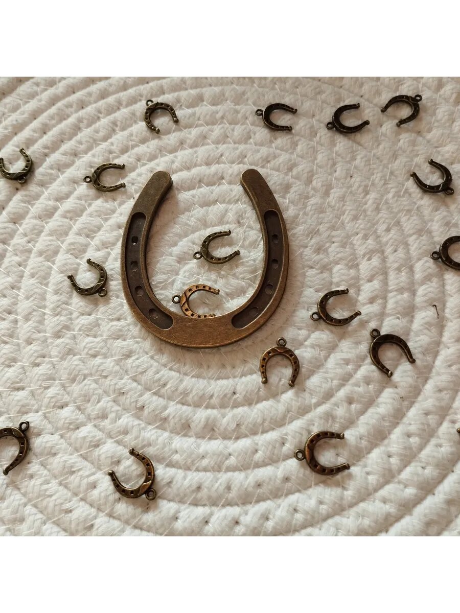 Подкова на удачу защиту и деньги