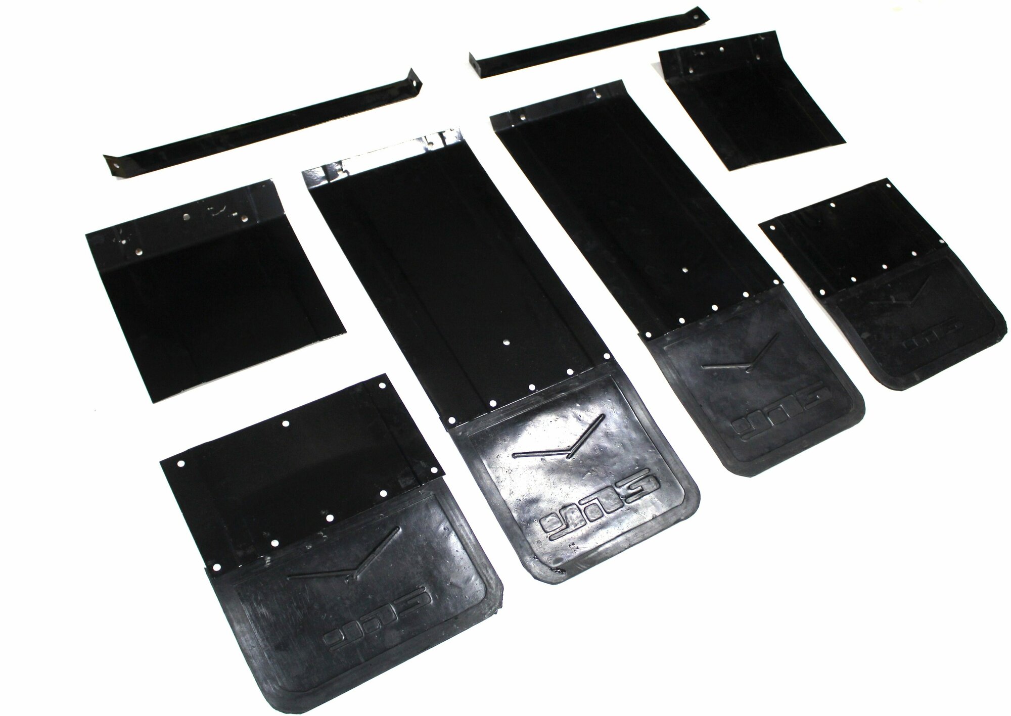 Брызговики УАЗ 3303,33094 "Фермер" (деревянный борт) комплект