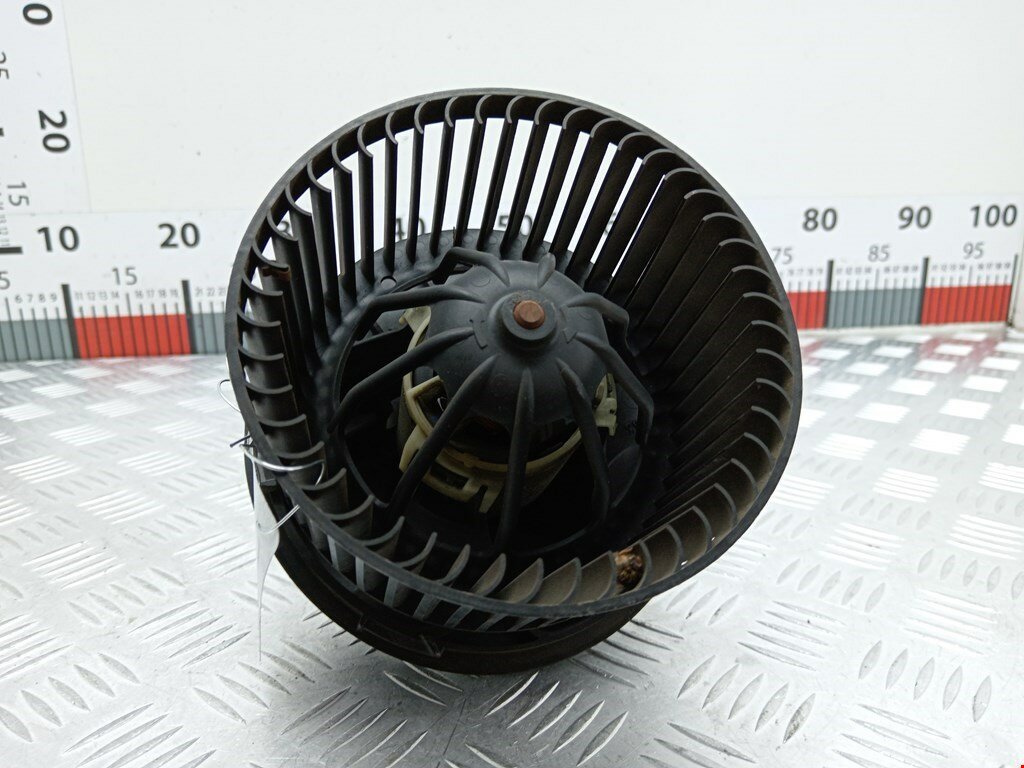 Моторчик печки (вентилятор отопителя) Renault Megane 2 7701056965 арт. 1837812