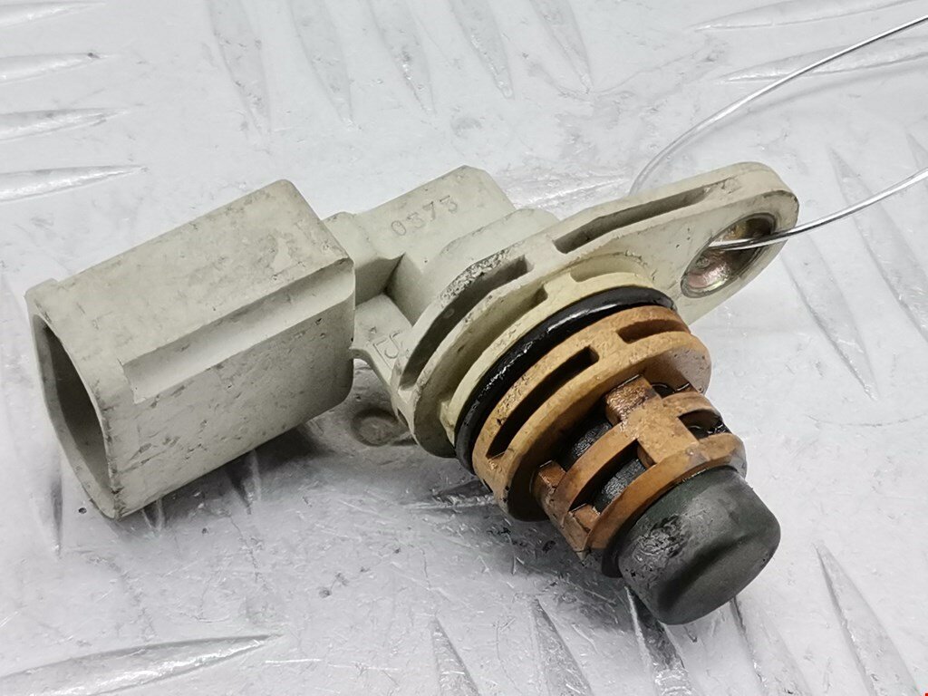 Датчик распредвала Volkswagen Polo 4 03D907601 арт. 1759367