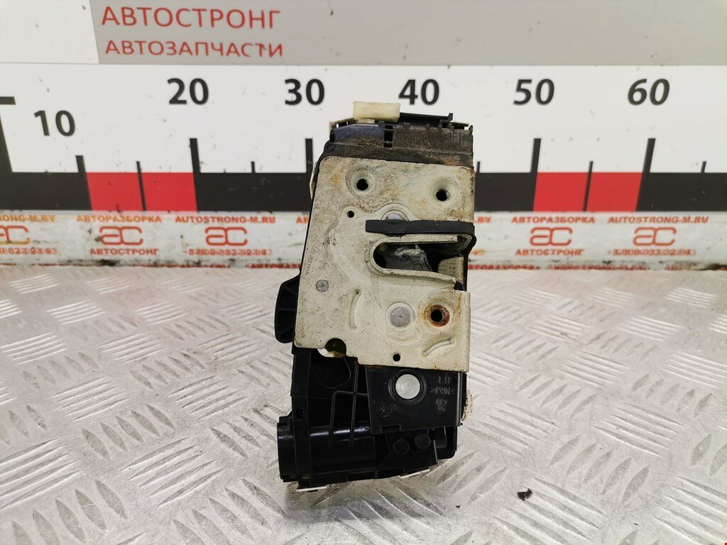 Замок двери задней левой Dodge Caliber (PM) 04589419AF арт. 960826