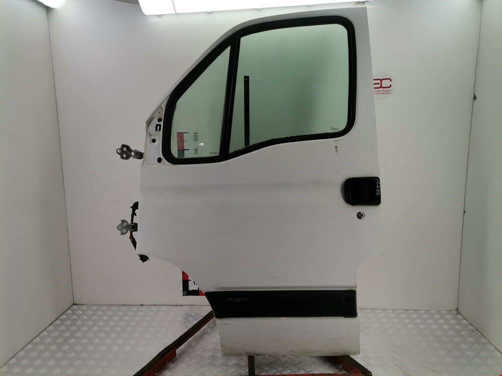Дверь передняя левая Renault Master 2 7751474636 арт. 1437066