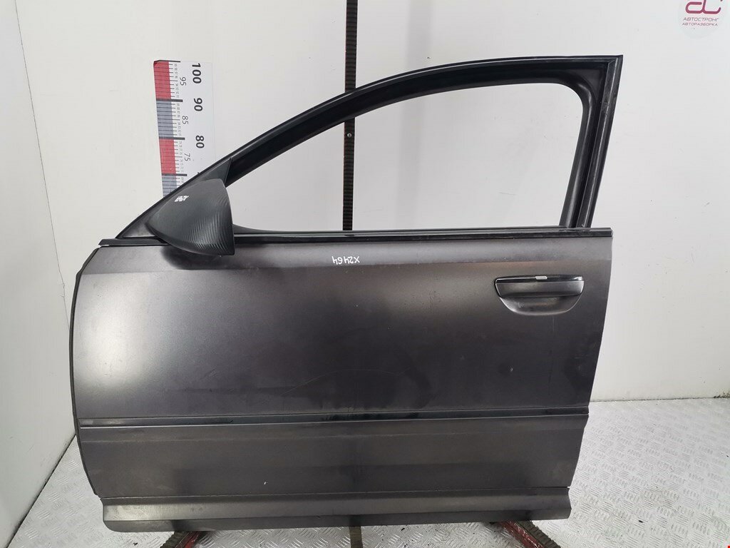 Дверь передняя левая Audi A8 D3 4E0831051C арт. 1698587