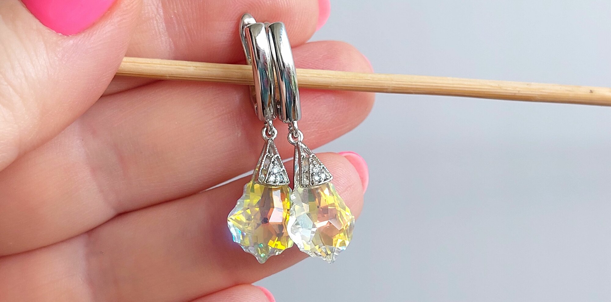 Серьги с подвесками, кристаллы Swarovski