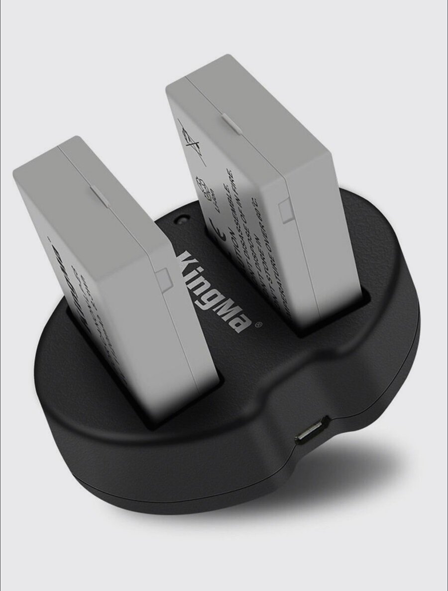 Зарядное устройство KingMa BM015 с двумя слотами для аккумуляторов Canon LP-E8.
