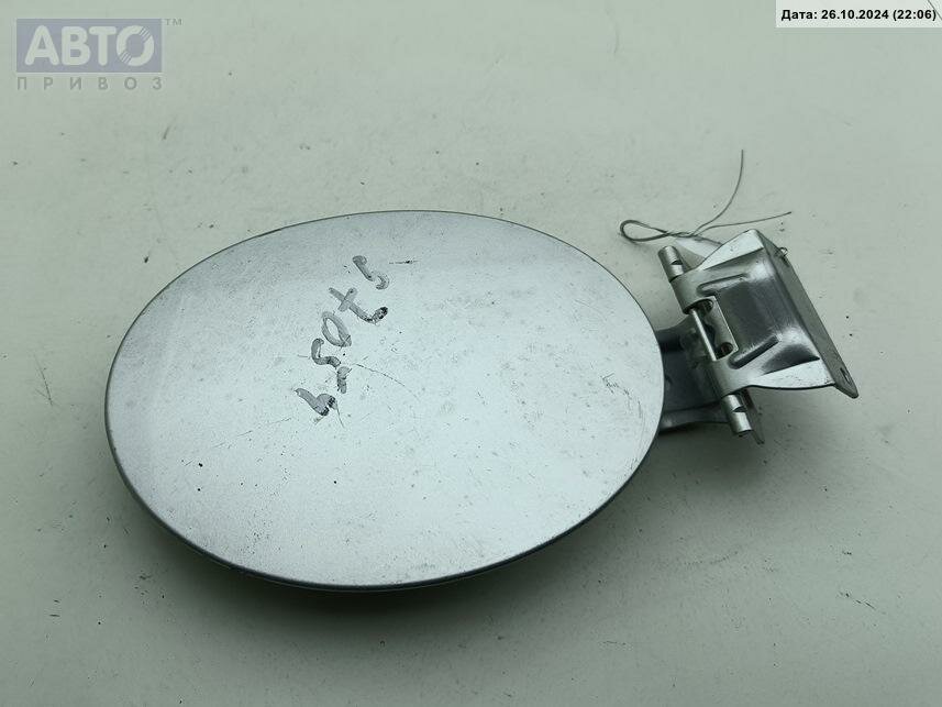 Лючок бака Mazda 3 (2003-2008) BK