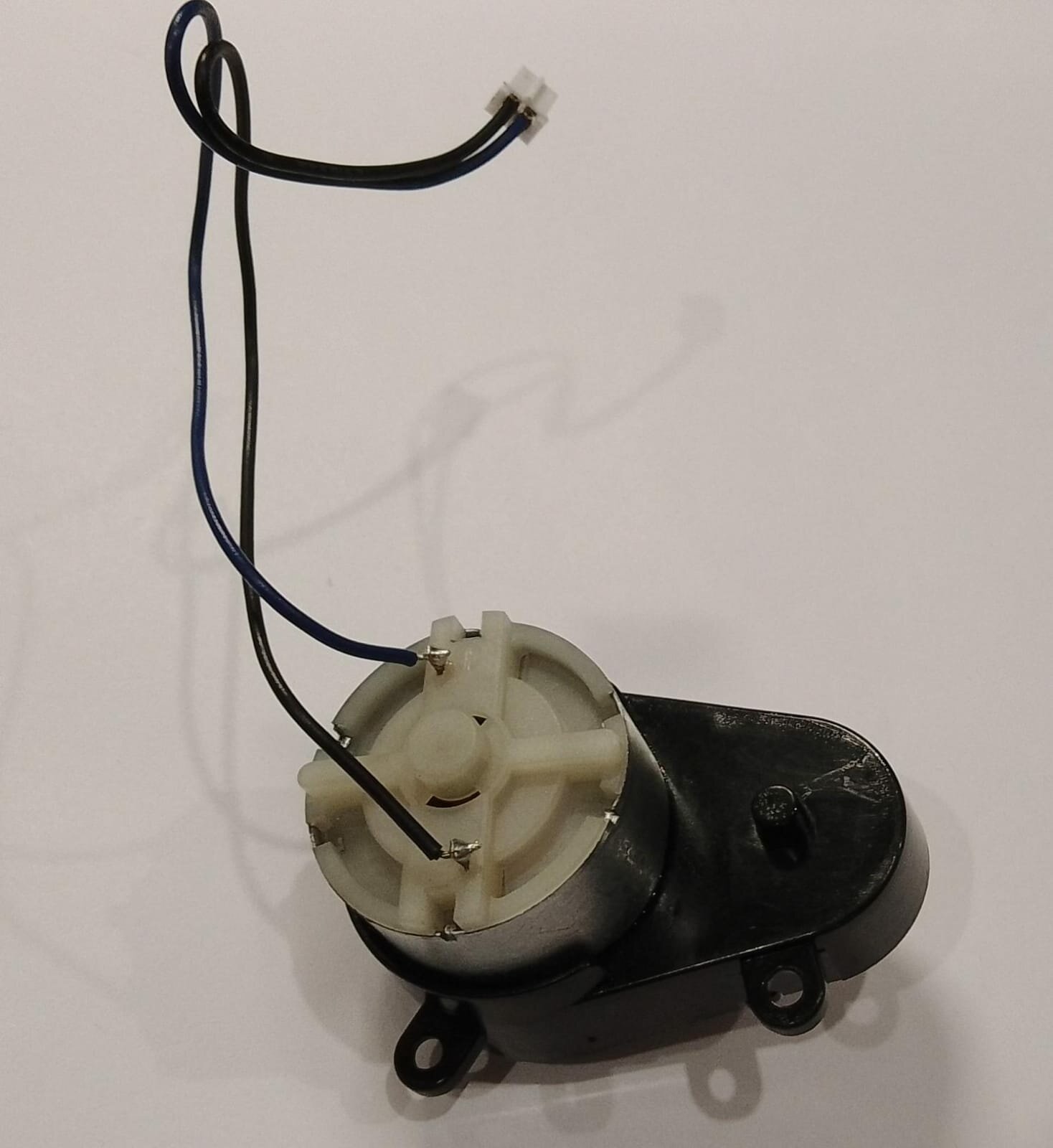 Мотор боковой щетки робота пылесоса HOBOT (LEGEE-668)