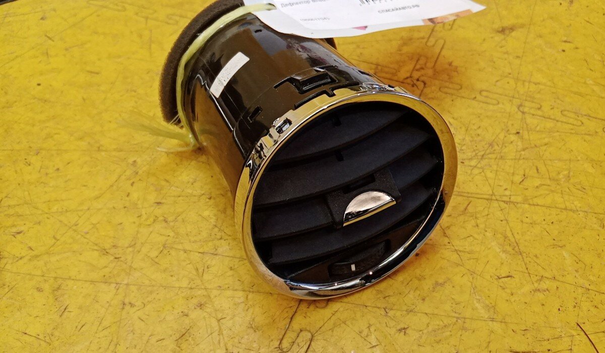 Дефлектор воздушный Antara Opel 96661704