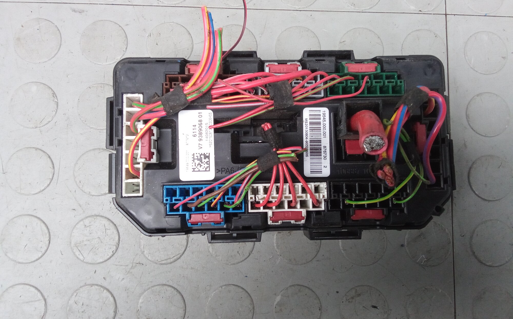 Блок предохранителей BMW 3 F30/F31