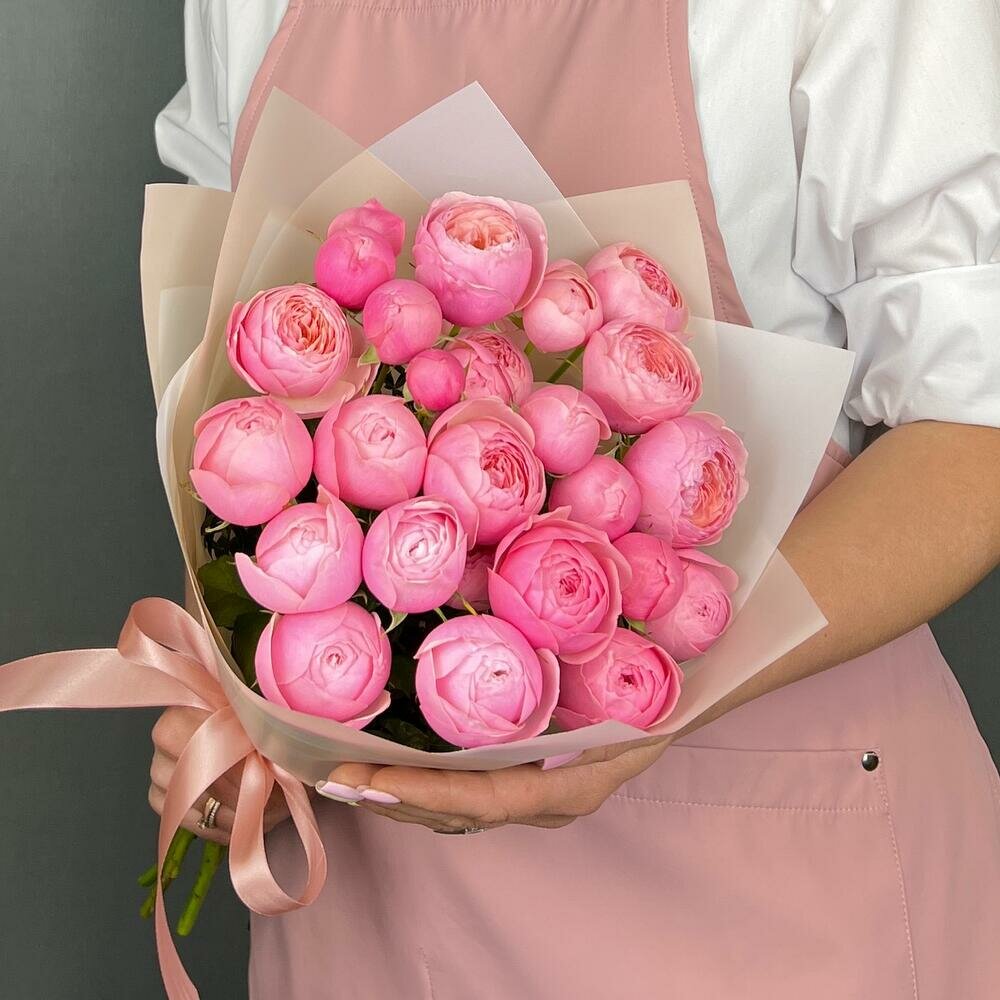 Букет живых цветов. Кустовые пионовидные розы Сильва Пинк 7 шт