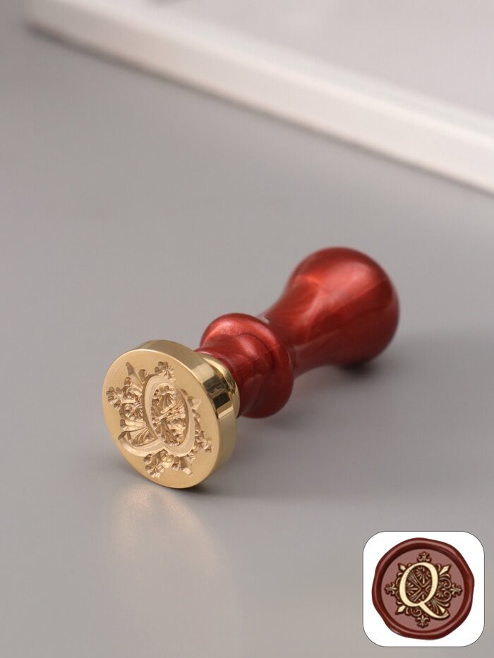 Печать для сургуча с пластиковой ручкой «Буква Q на вензеле», 2.5×2.5×6.3 см