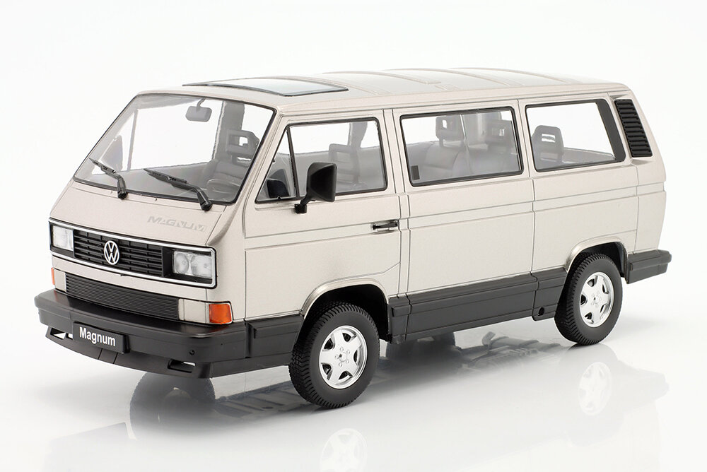 Модель коллекционная KK-SCALE Vw T3 multivan magnum 1987 light grey metallic