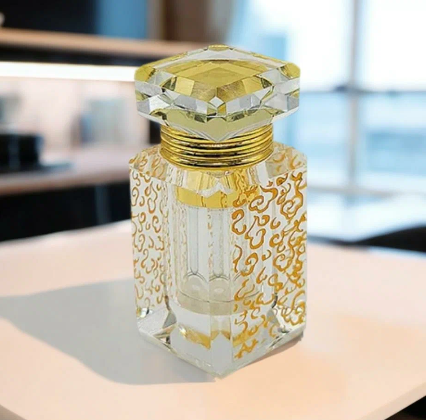 Флакон для масляных духов с золотым узором, объем 3мл, стекло, металл