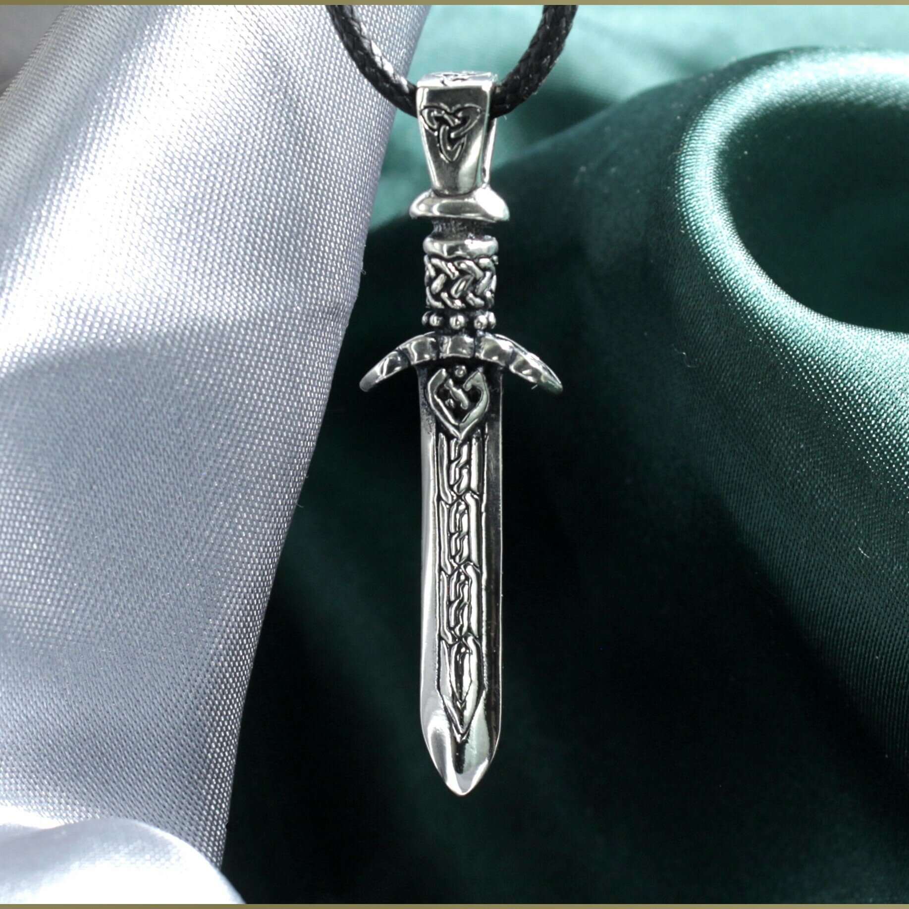 Подвеска Joker-Studio