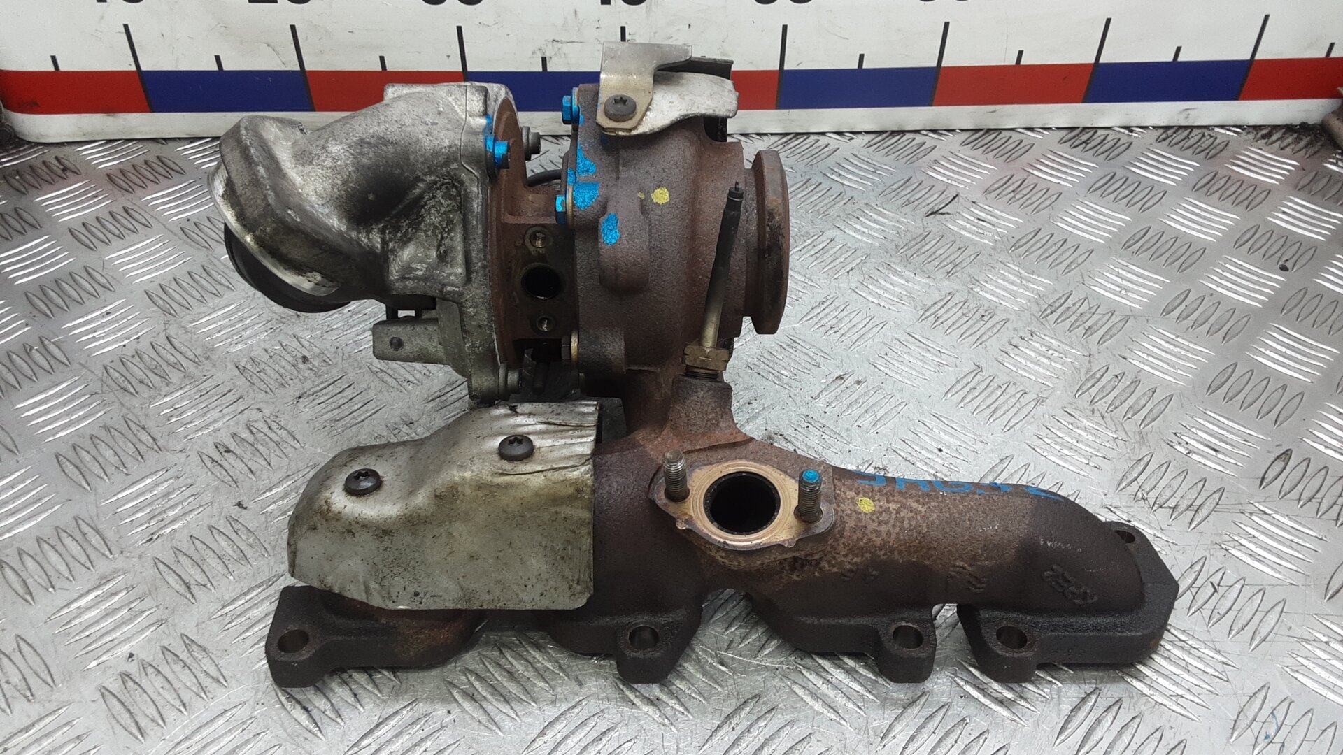 Турбина дизельная VOLKSWAGEN PASSAT B7, Номер 03L253056T