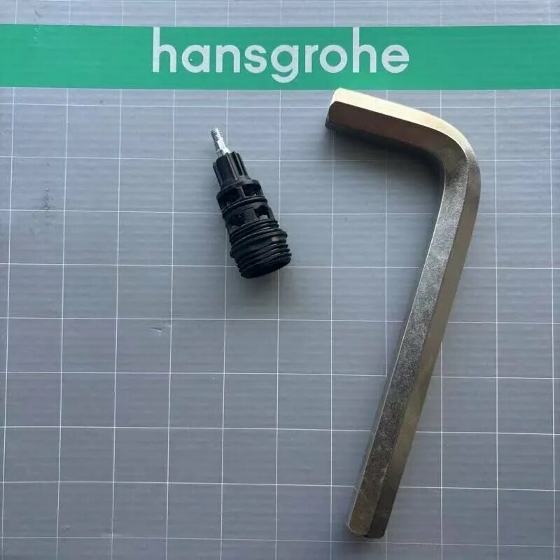 Переключатель для смесителя на ванну hansgrohe97978000 - дивертор вытяжной, упакованный в пакет (очень похож на другой, не ошибитесь при покупке)