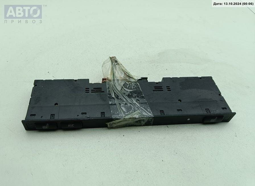 Кнопка обогрева сидений BMW 5 E39 (1995-2003)