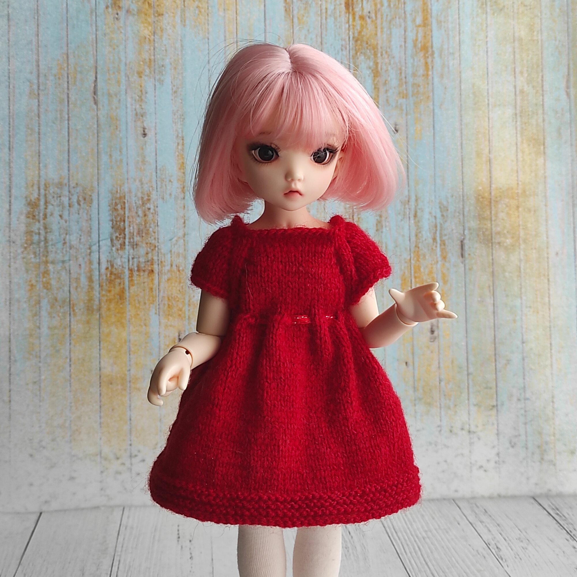 Вязаное платье для куклы Littlefee 25 см
