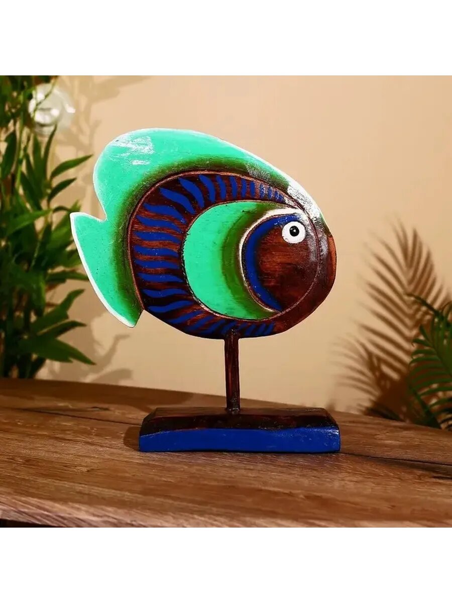 Стильный деревянный сувенир Рыба в синем цвете