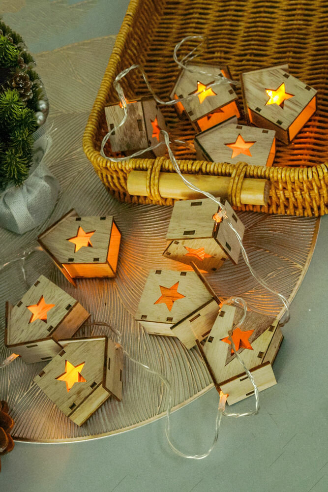 Декоративная гирлянда домики со звёздочками, 10 тёплых белых LED-огней, батарейки, Koopman International ARD200080-2