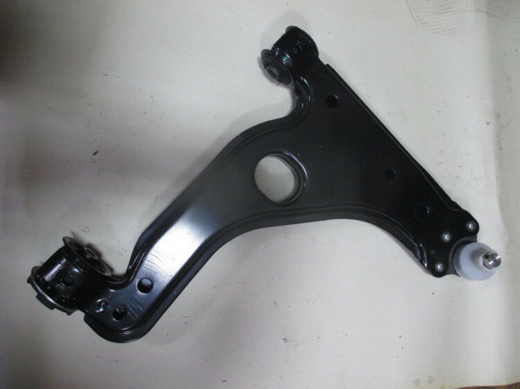 Рычаг правый Опель Астра H 5352030, 24454478, 19347681, - Formpart