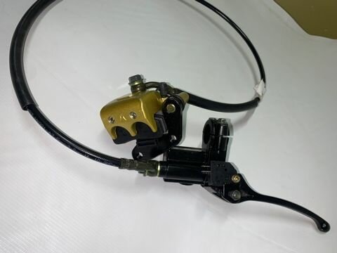 Тормоз передний в сборе на питбайк VENTO 17/14 (цилиндр; шланг; суппорт с колодками)