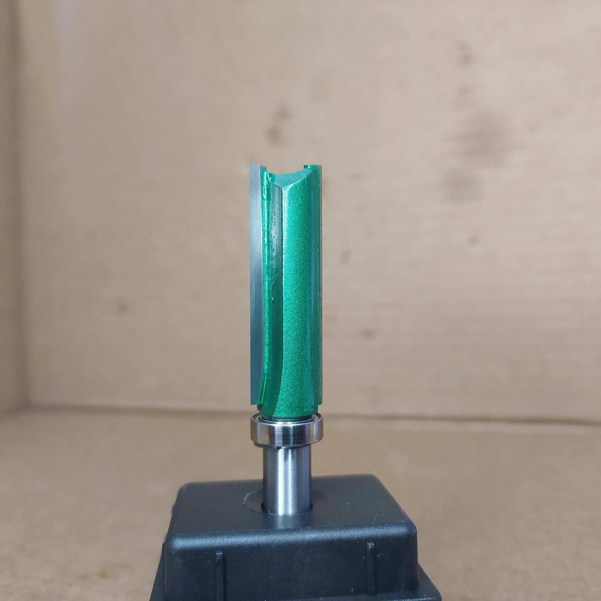 Фреза обгонная с верхним подшипником Алмаз 1021 D:12mm I:40mm d:8mm