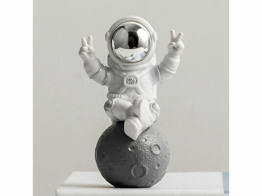 Настольная модель Космонавт «Серебро - Мир #2»