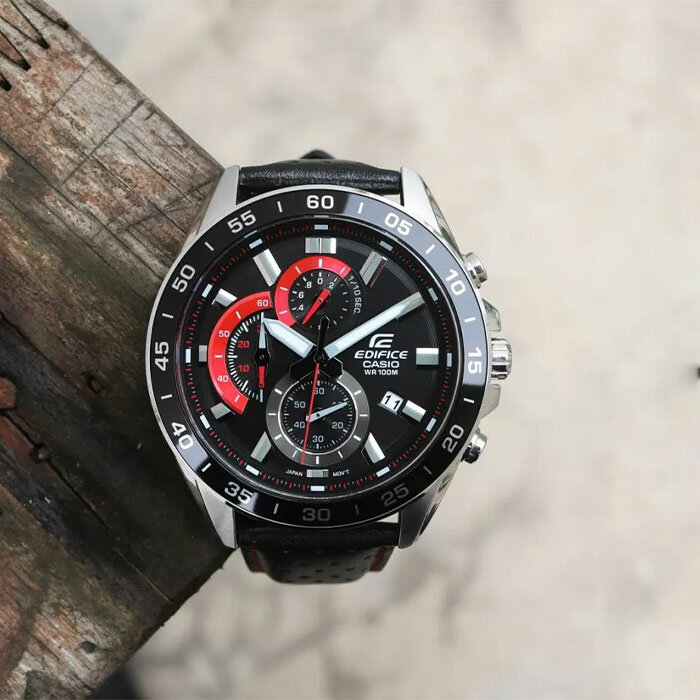 Наручные часы CASIO Edifice, серебряный, черный — фото 1