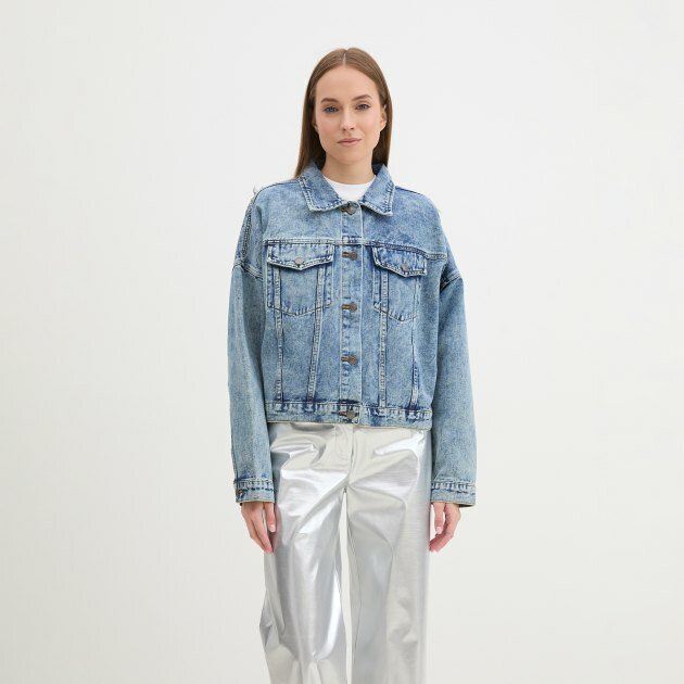 Куртка джинсовая