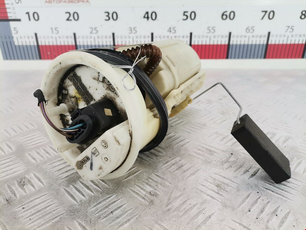 Насос топливный Volkswagen Golf 4 1J0919087J арт. 1698046