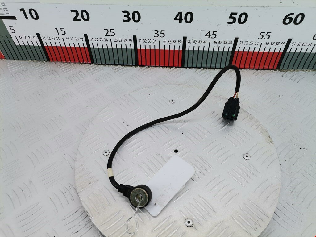 Датчик детонации Mazda 2 DY C20118921 арт. 1720871