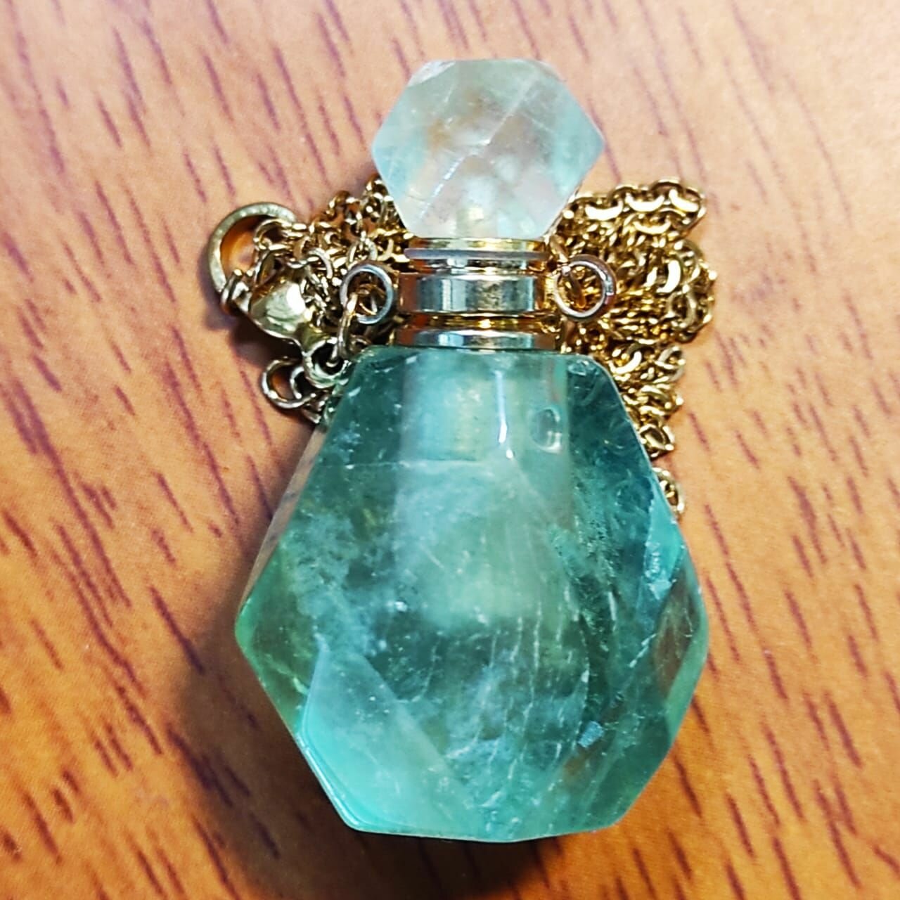 Подвеска, флюорит