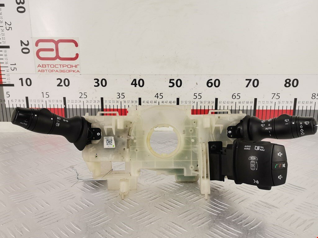 Переключатель поворотов и дворников (стрекоза) Renault Scenic 3 255670019R арт. 1457873