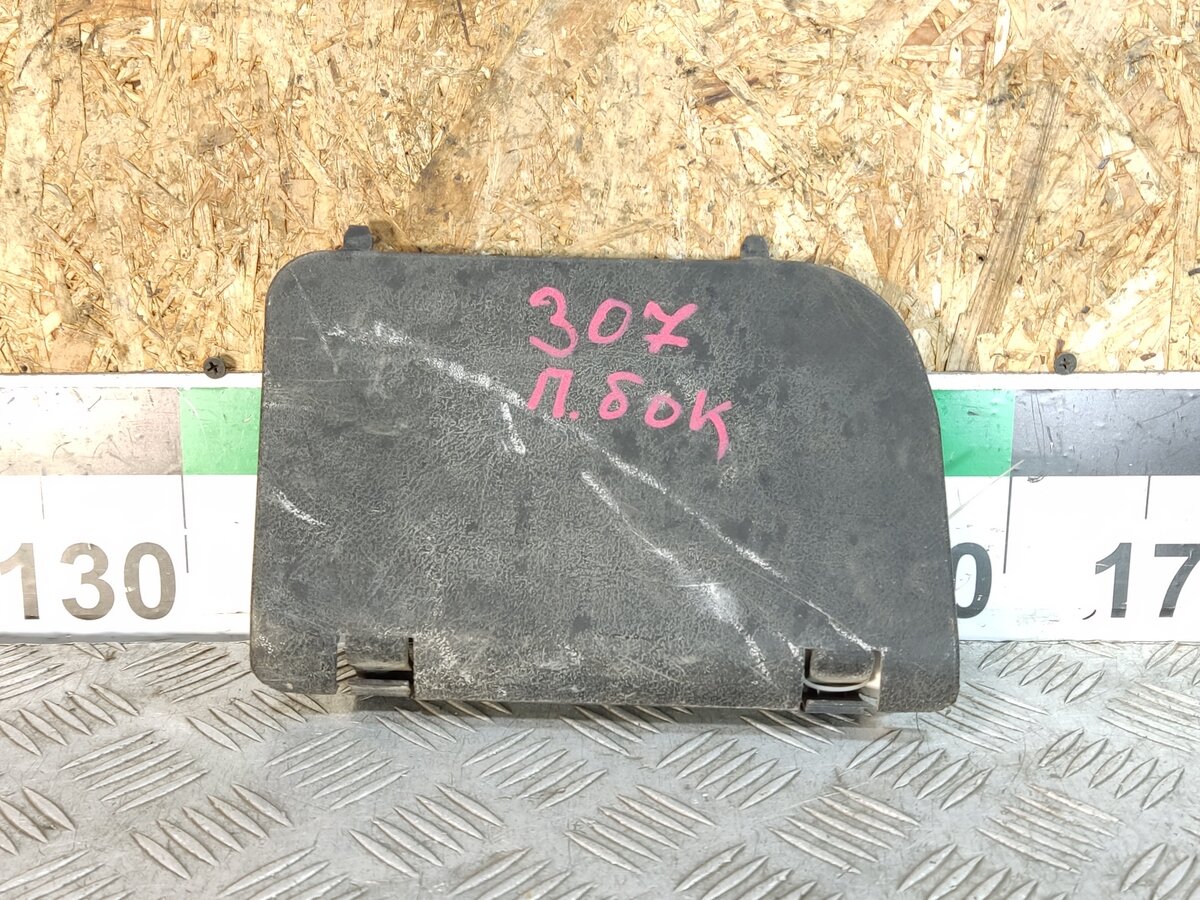 Обшивка багажника правая CHEVROLET Lanos 2004-2010 96273299