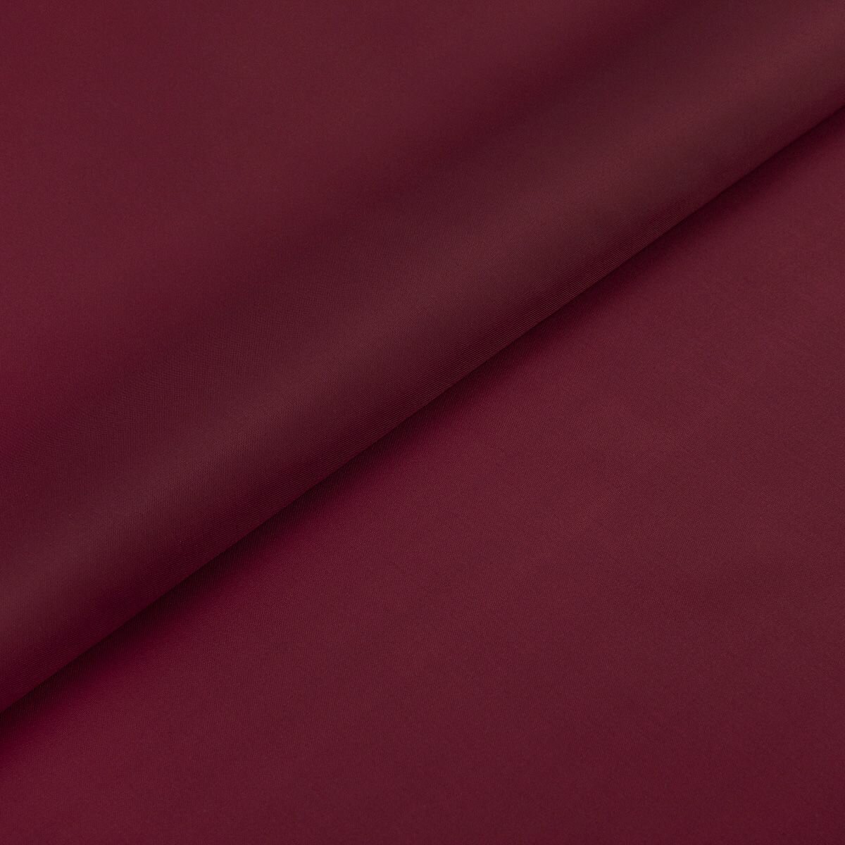 Ткань подкладочная Gamma Taffeta 180Т 100% полиэстер 200 х 152 см №121 бордовый