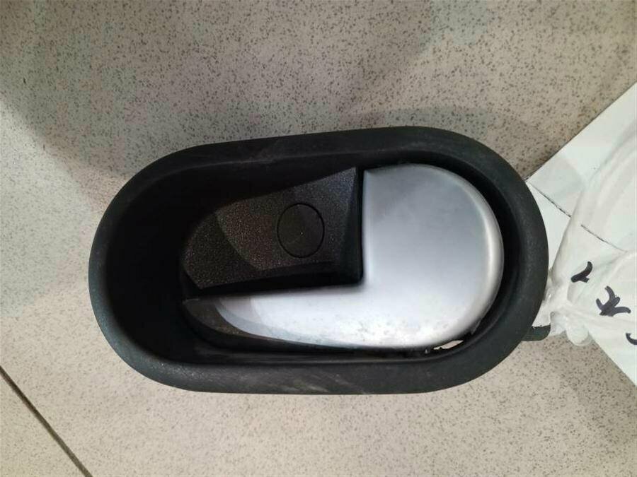 Ручка двери внутренняя правая от Ford Fusion 2002-2012