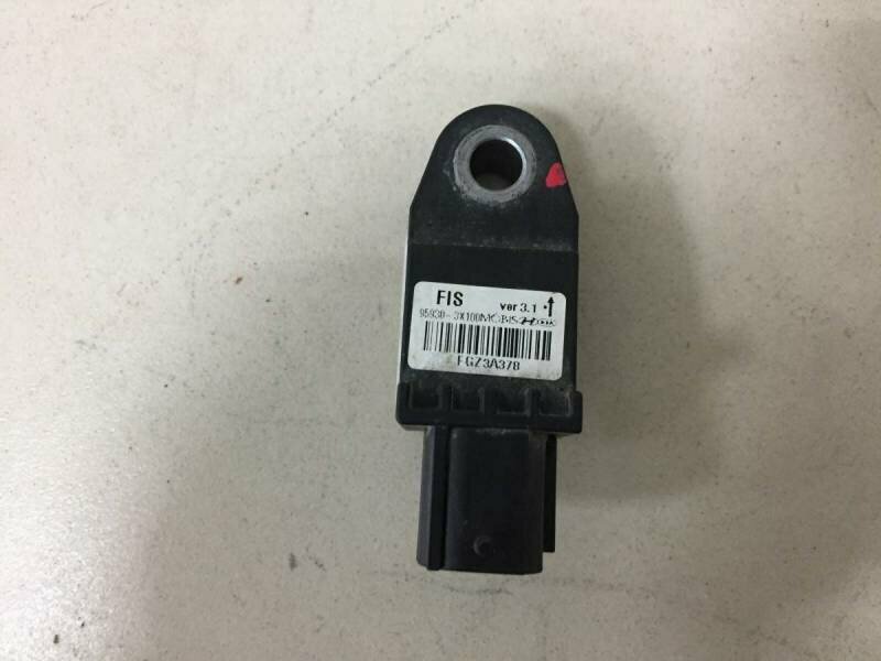 Датчик AIR BAG Kia Cerato YD 2013-2020 кат.номер: 959303X100