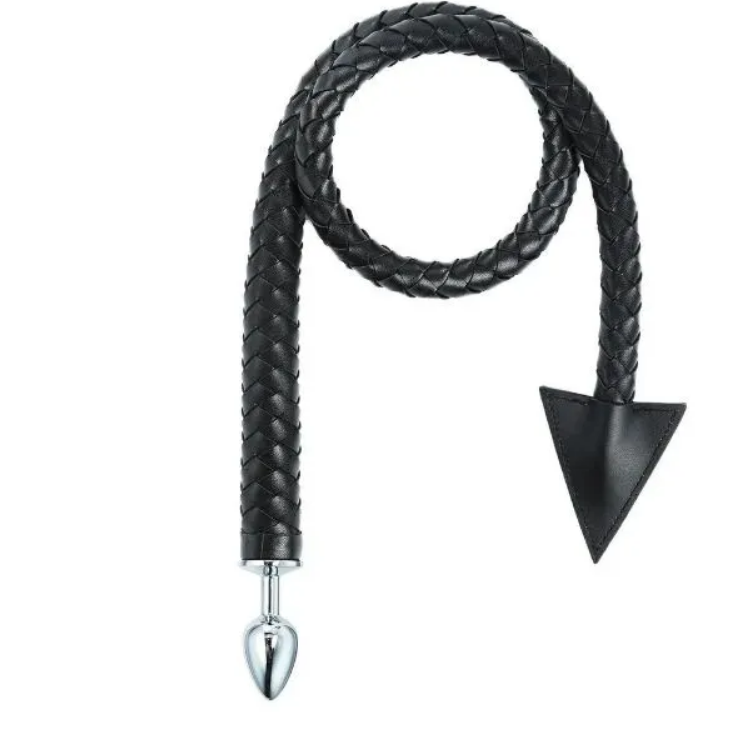 Кнут для игр с анальной пробкой