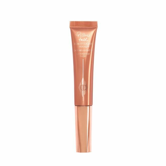 Charlotte Tilbury Легкие жидкие румяна Pillow Talk Beauty Light Wand-Pillow Talk Medium 12ml