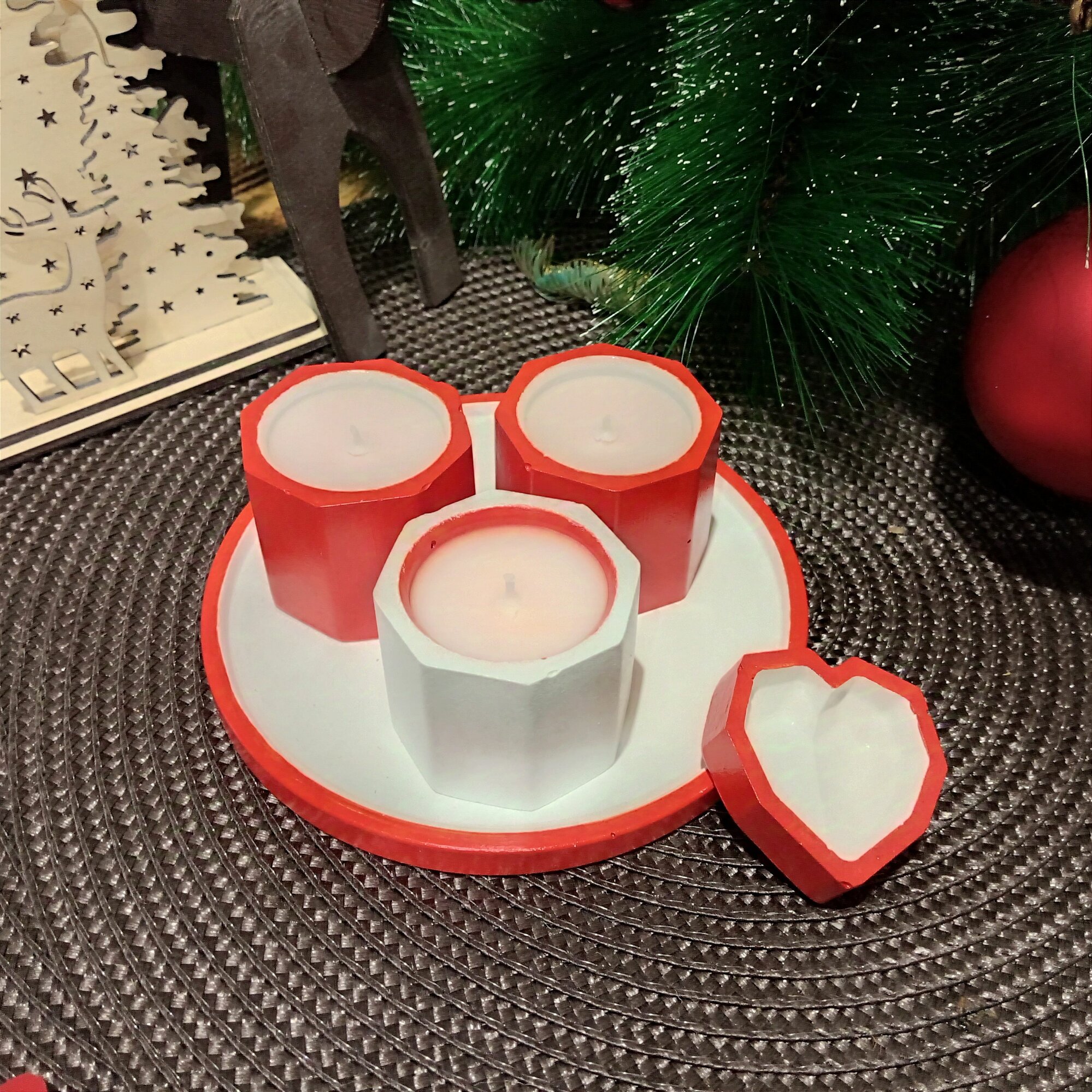 Подарочный набор из гипса, набор ароматных свечей, подарок для женщины.