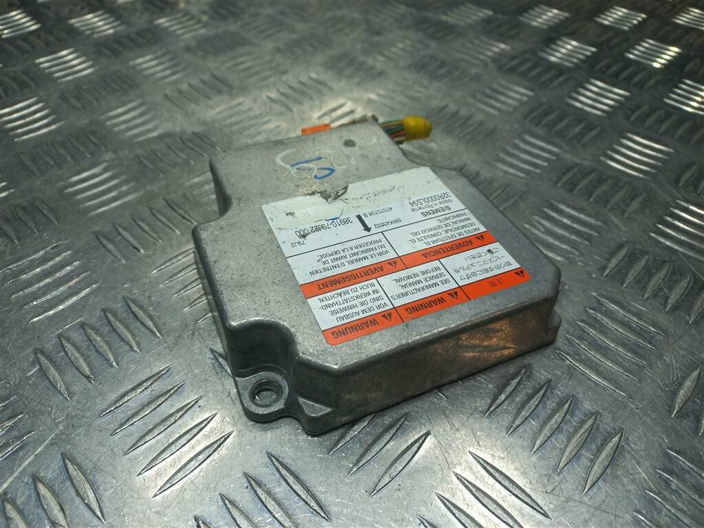 Блок управления SRS (AIR BAG) Б/У для SUZUKI SX4 I рестайлинг (2009—2014) 3891079J22