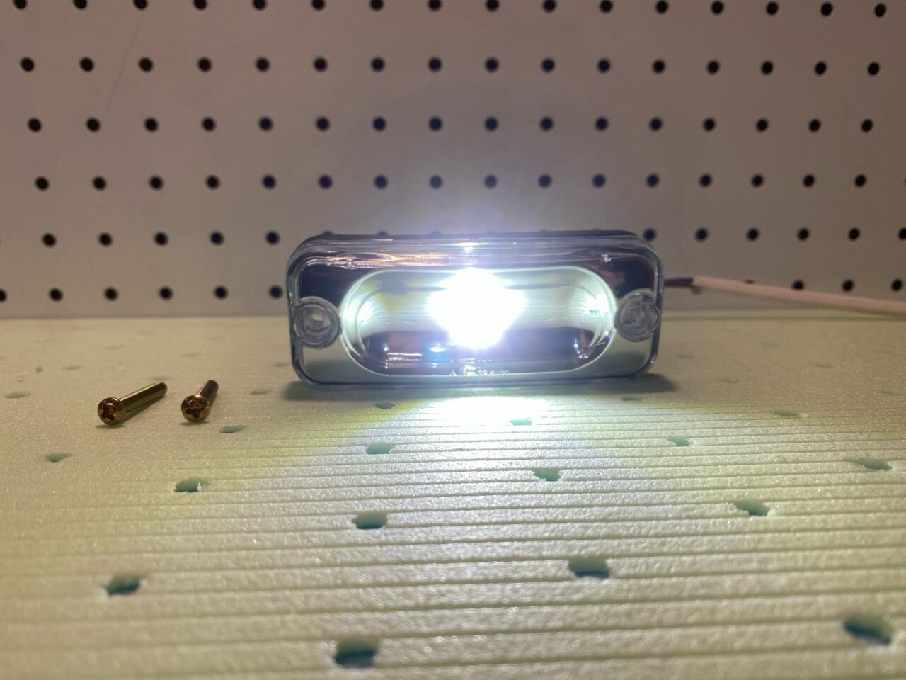 Фонарь габаритный на крышу LED ДАФ ХФ95 ХФ105 DAF XF95 XF105