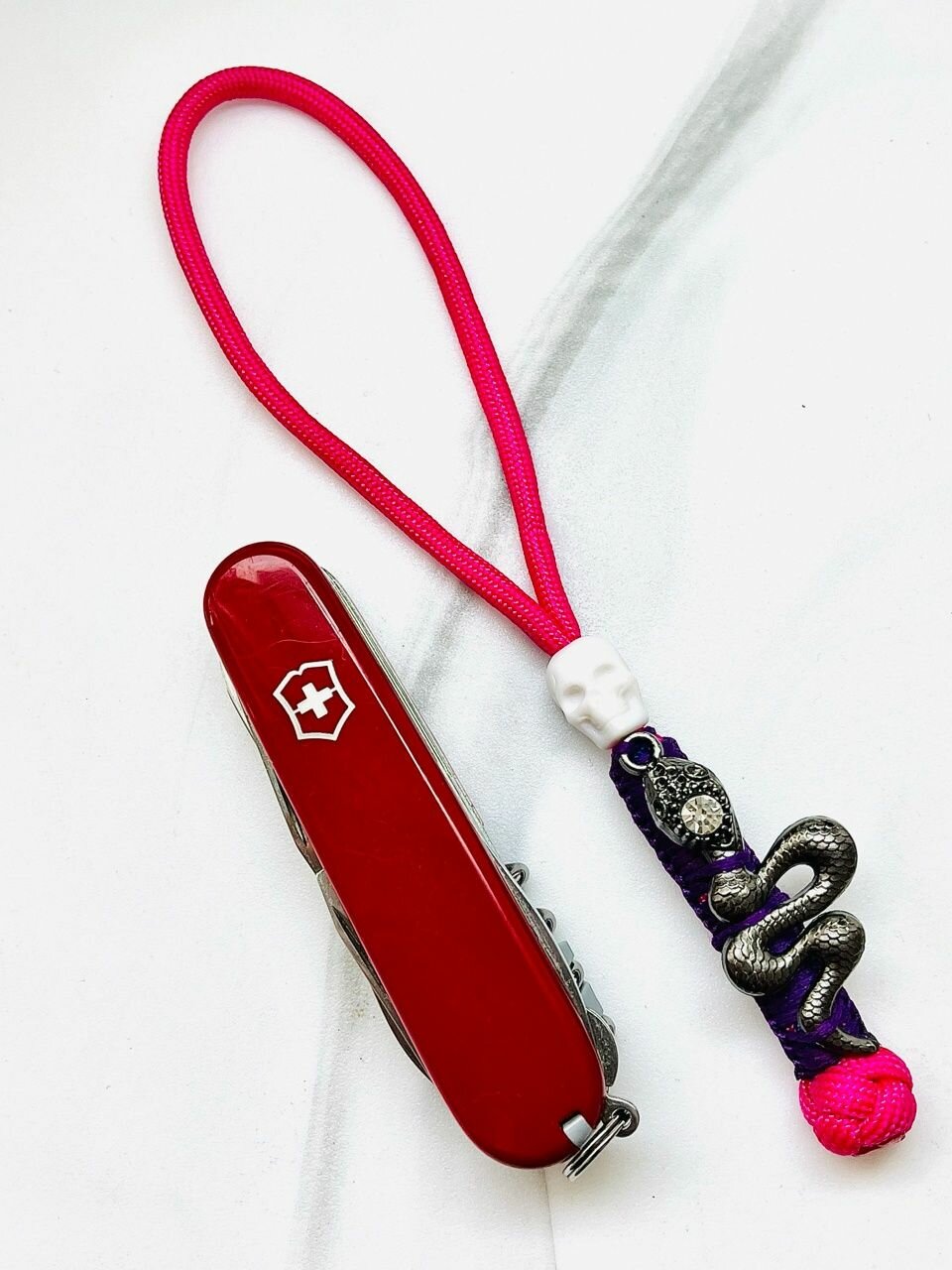 Темляк для ножа Царица Змея