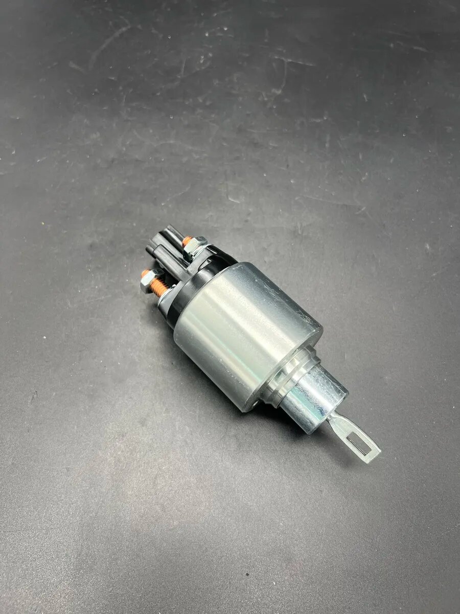 Втягивающее реле стартера Новое