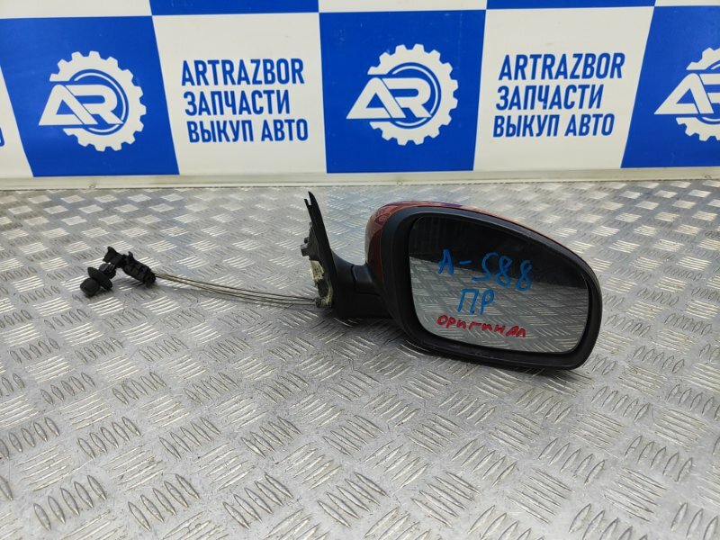 Б/У Зеркало правое механическое Skoda Fabia 2 / Шкода Фабия 2 1.2 BZG 69 Л.С 2008