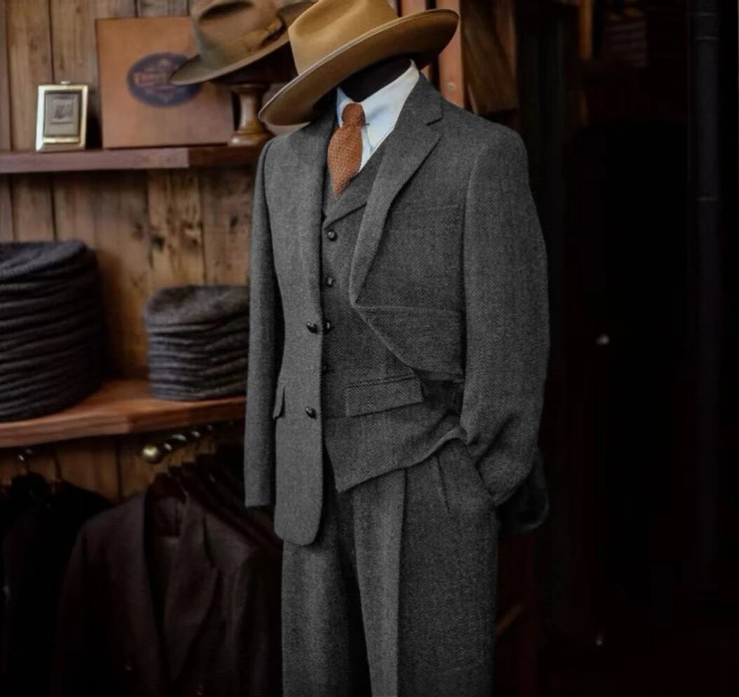 Костюм классический