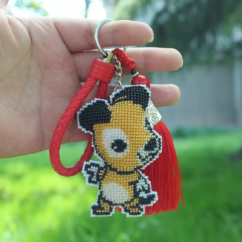 Брелок для ключей с вышивкой крестиком и бисером, символы 12 знаков зодиака: Крыса, Обезьяна, Бык, Лошадь, Петух,